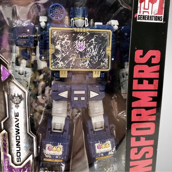 Hasbro | Toys | Transformers Hasbro Siege Wfc Voyager Class Wfcs25 ...